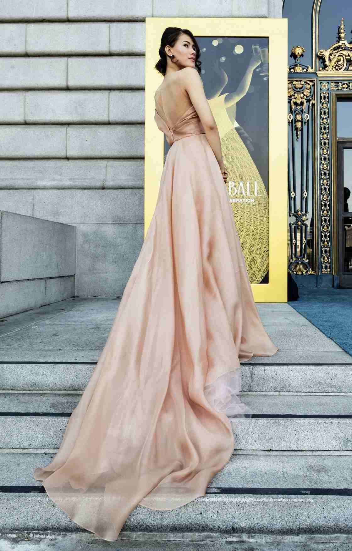 Rising Star: Catherine Lily Thomas – David's Guide